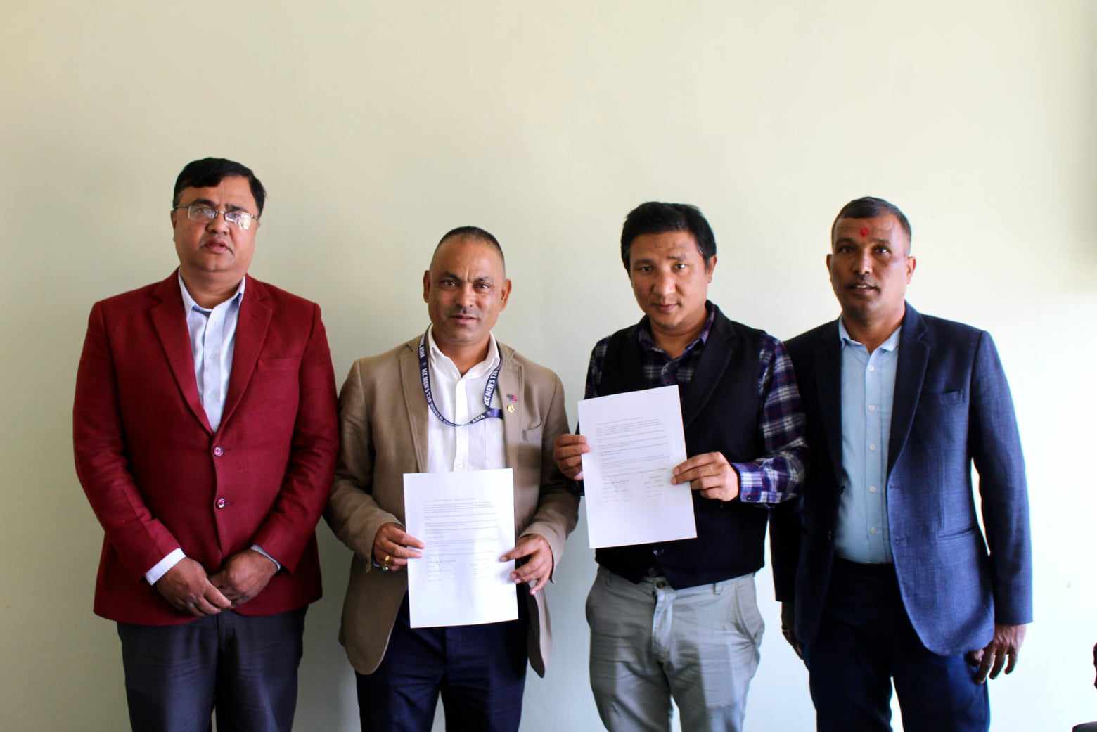 » मेरीना इम्पेक्सले नेपाली क्रिकेट टीमलाई चालिस जोर सुट दिने